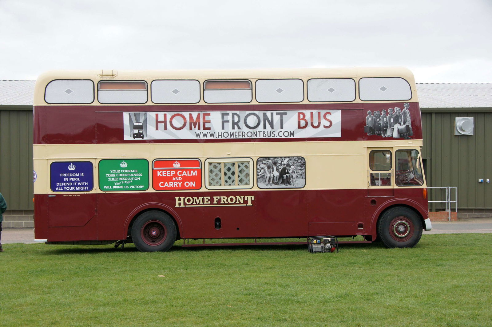 Home Front Bus (Folkestone) - Besucherinformationen & Bewertungen