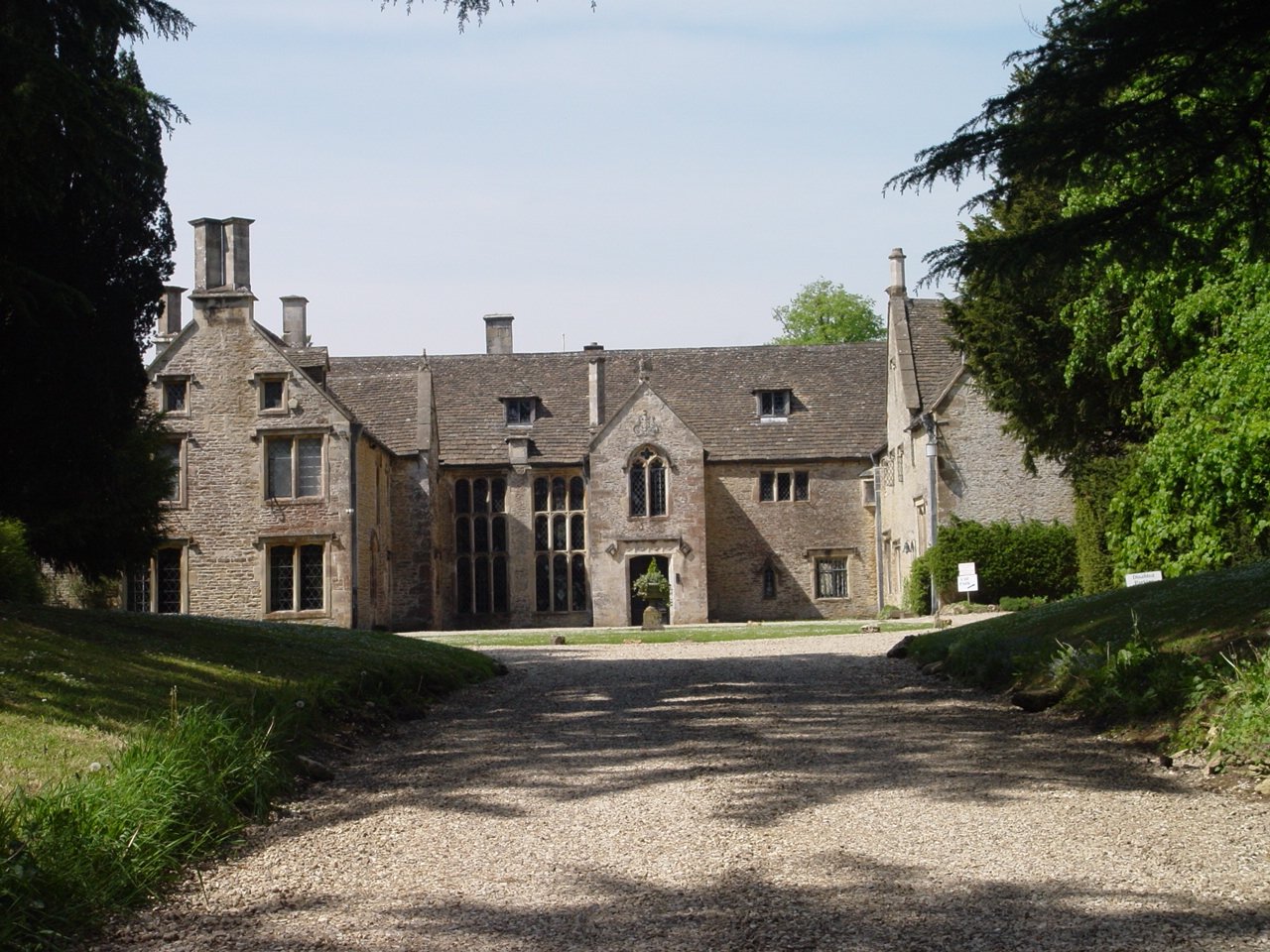 Chavenage House (Tetbury) - Visitor Information & Reviews