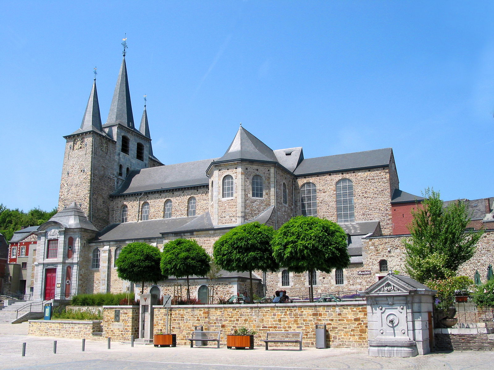 Amay: Discover all 5+ Museums, Exhibitions & Discounts