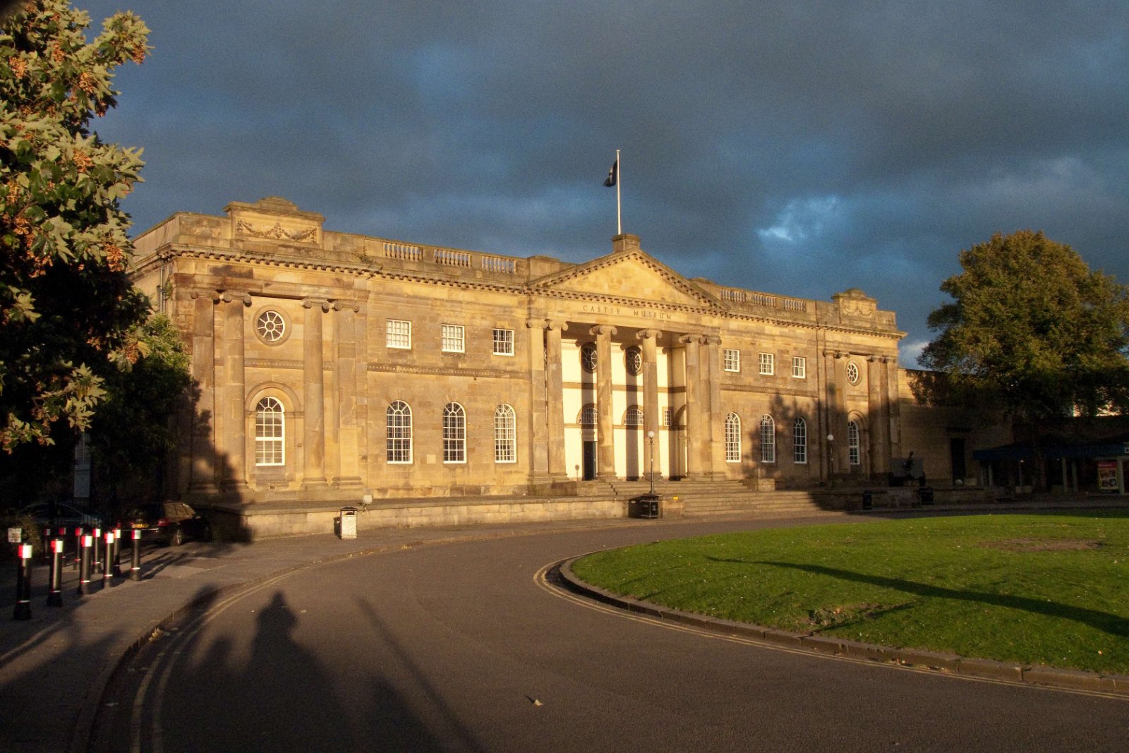 Tickets, Prices & Discounts - York Castle Museum (York)
