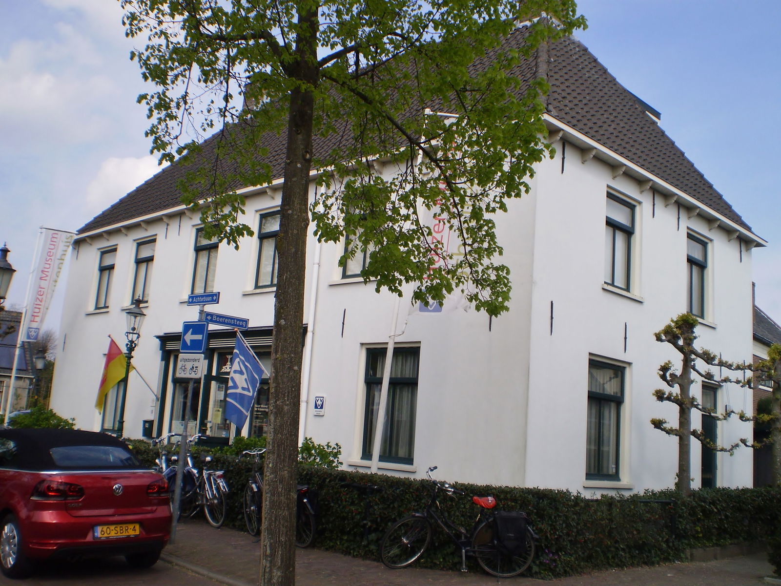 Huizer Museum (Huizen) - Visitor Information & Reviews