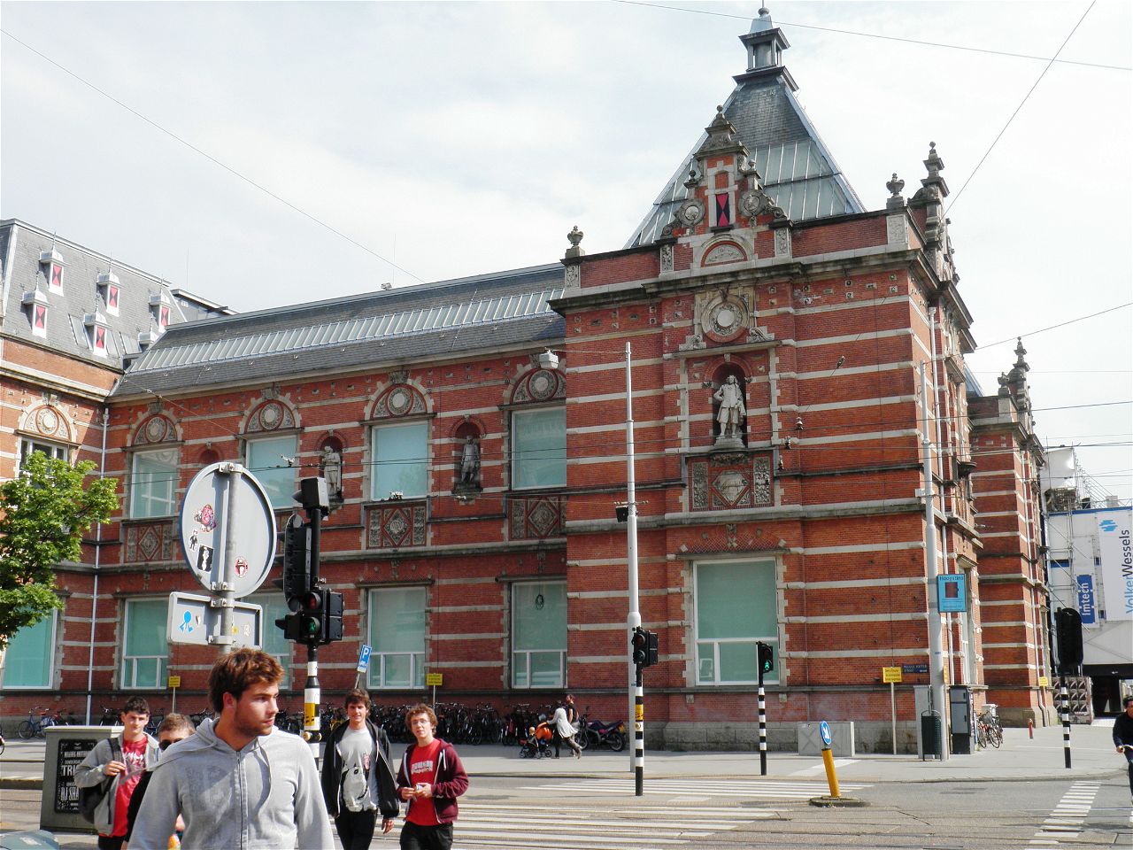 Stedelijk Museum Amsterdam (Amsterdam) - Visitor Information & Reviews