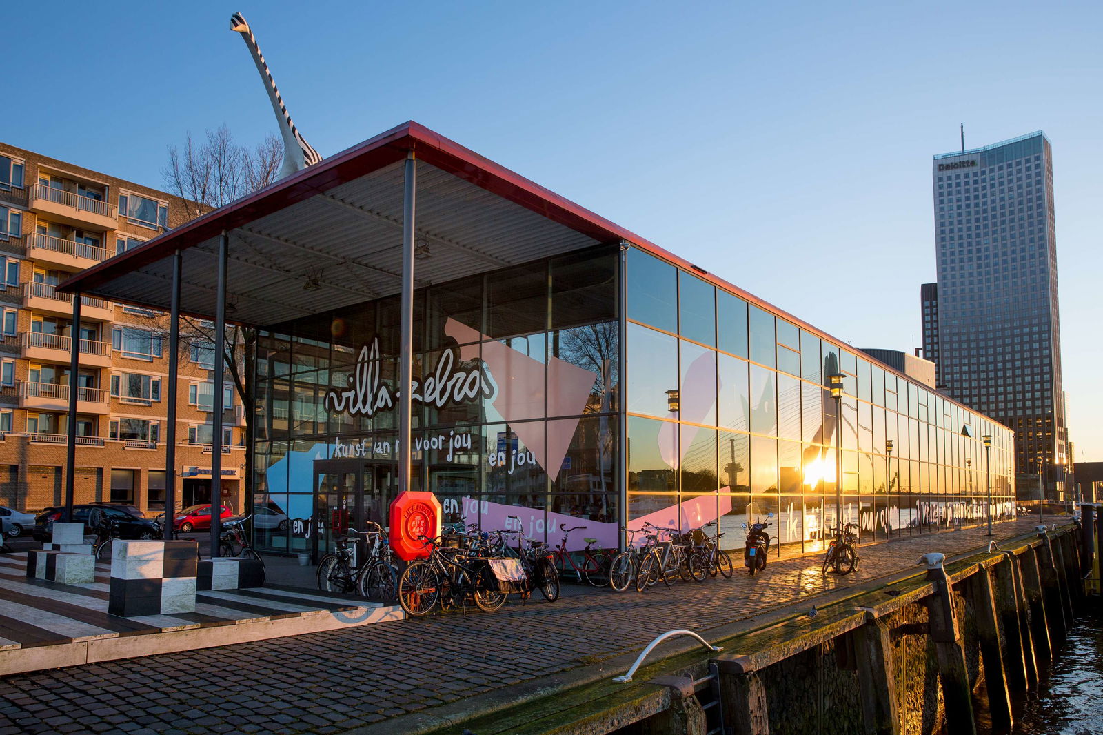 Opening Hours - Villa Zebra (Rotterdam)