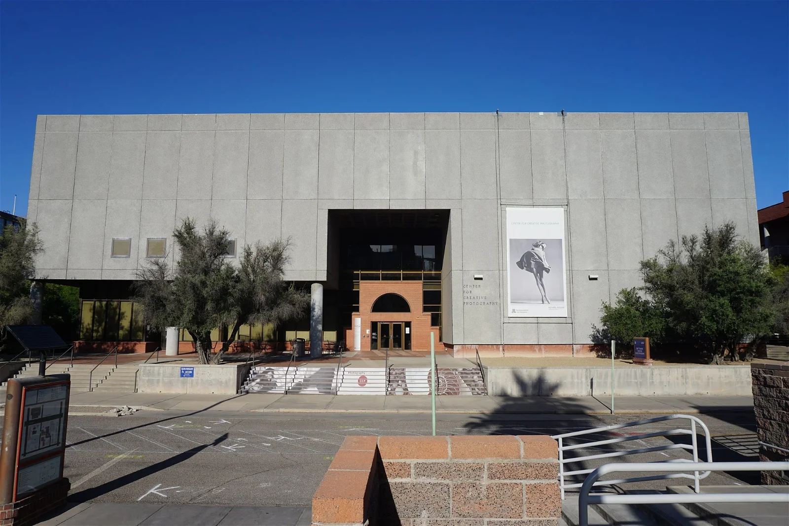 Center For Creative Photography (Tucson) - Visitor Information & Reviews