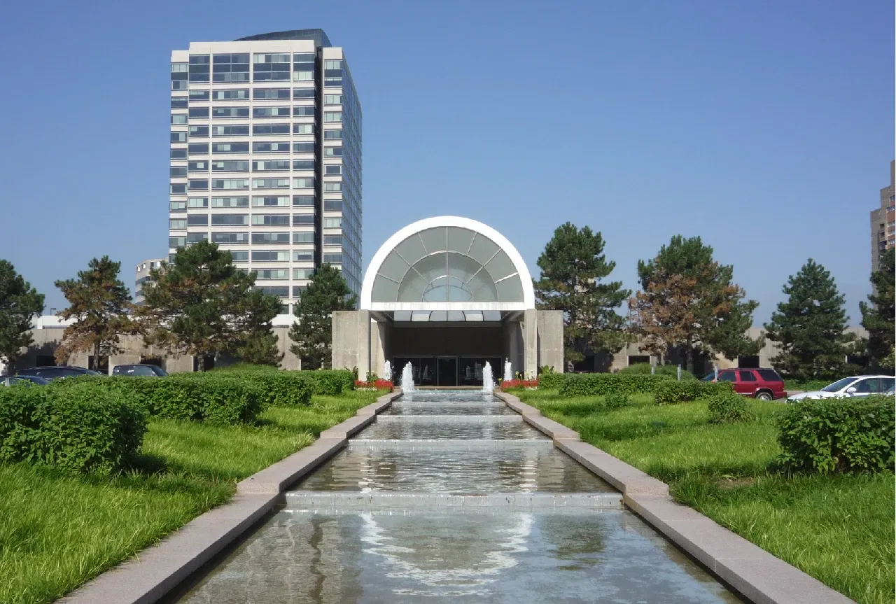 Hallmark Visitors Center (Kansas City) - Visitor Information & Reviews