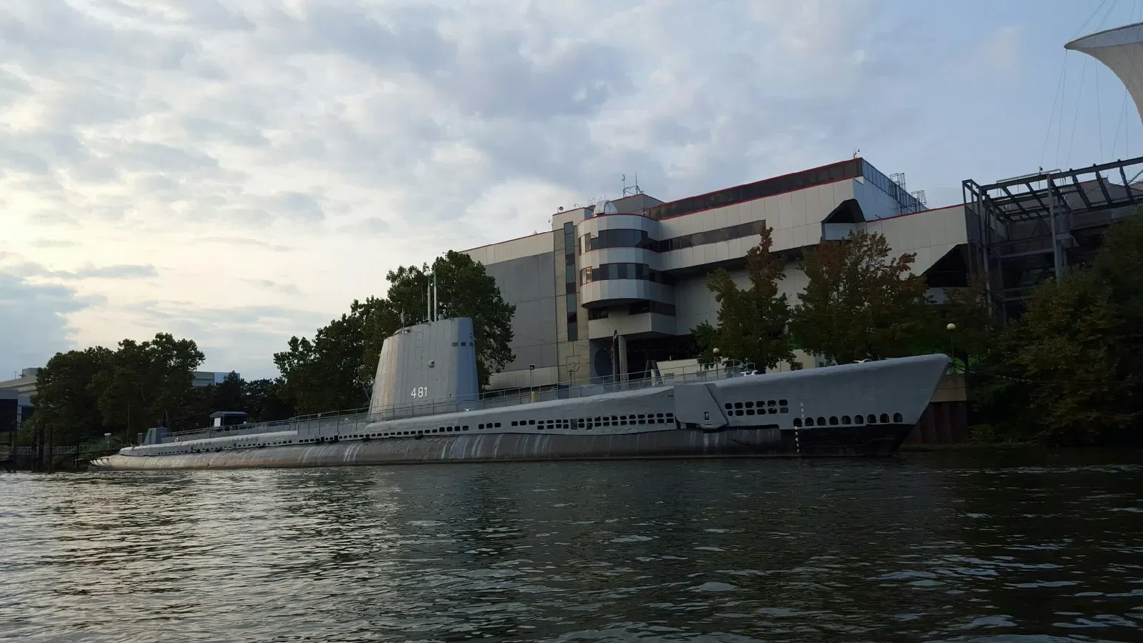 Uss Requin (Pittsburgh) - Visitor Information & Reviews