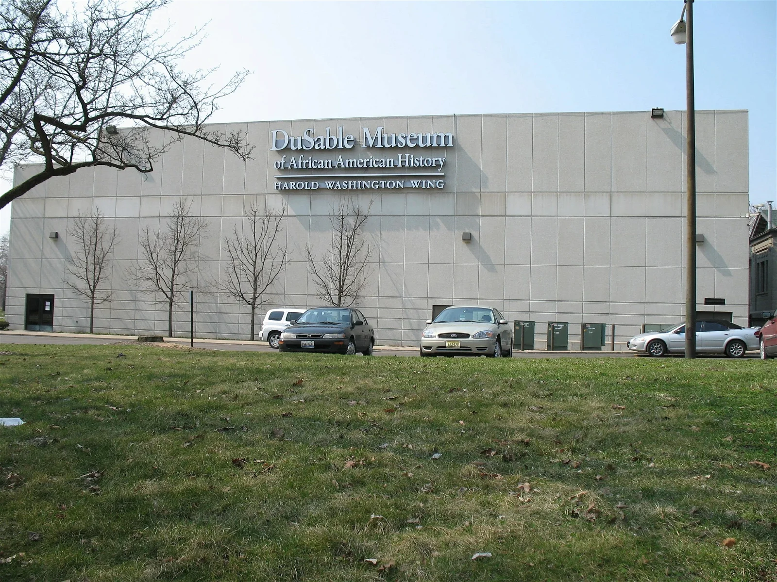 Dusable Museum of African-american History (Chicago) - Visitor ...
