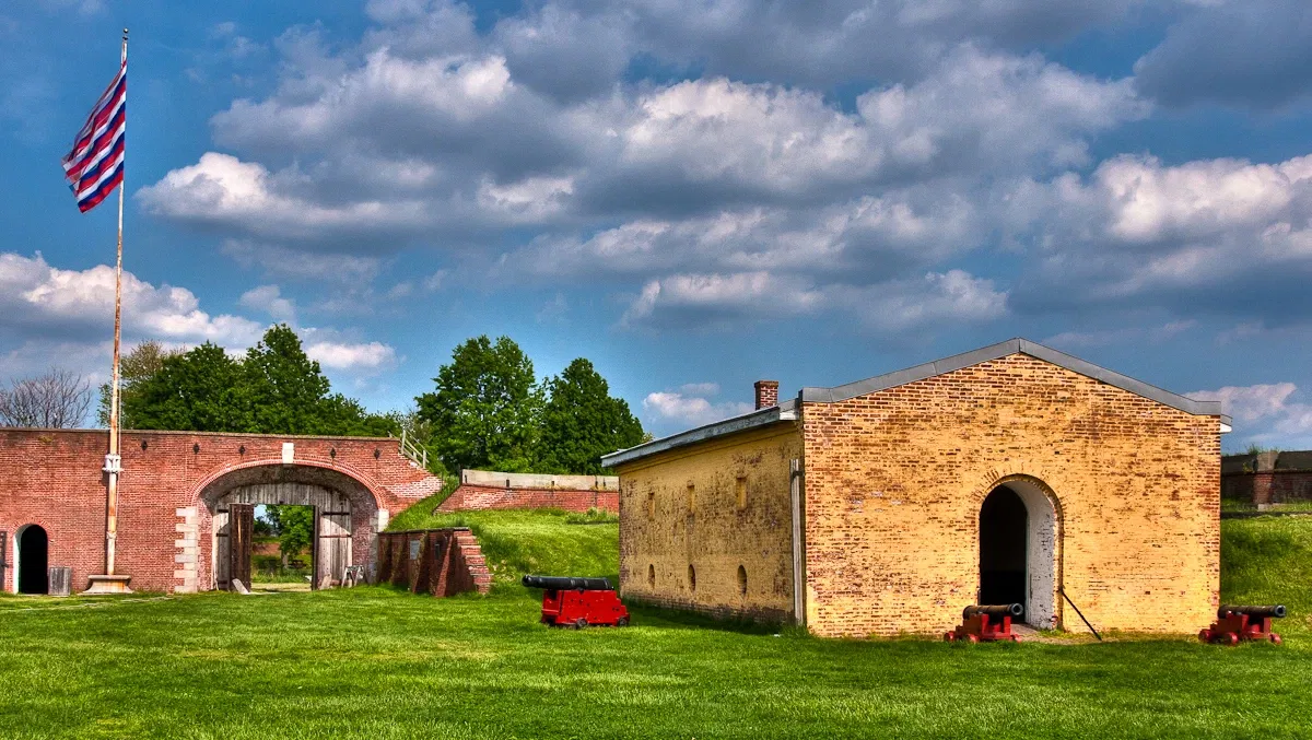 Fort Mifflin (Philadelphia) - Visitor Information & Reviews