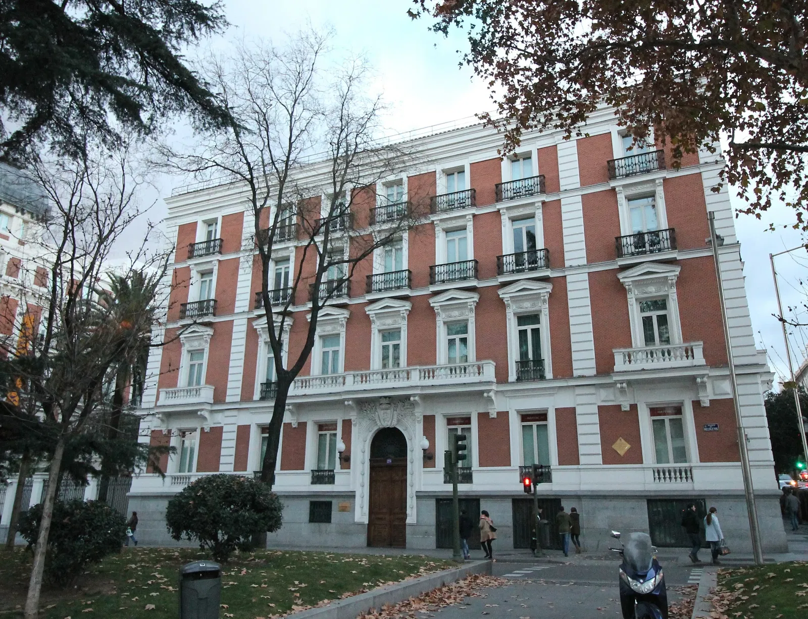 Fundación MAPFRE Madrid – Sala Recoletos (Madrid) - Visitor Information ...
