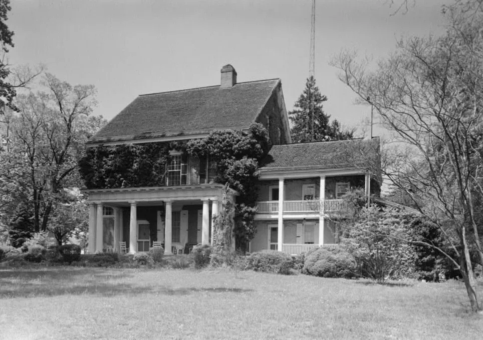 Delaware Governor's Mansion (woodburn) (Dover) - Visitor Information ...