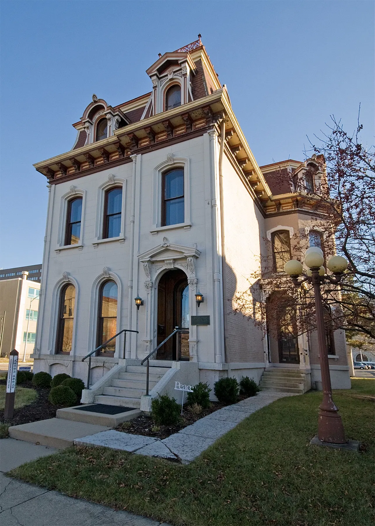 Dayton International Peace Museum (Dayton) - Visitor Information & Reviews