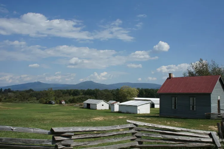 Tickets, Prices & Discounts - Luray Valley Museum & Shenandoah Heritage ... Tickets, Prices & Discounts - Luray Valley Museum & Shenandoah Heritage ...