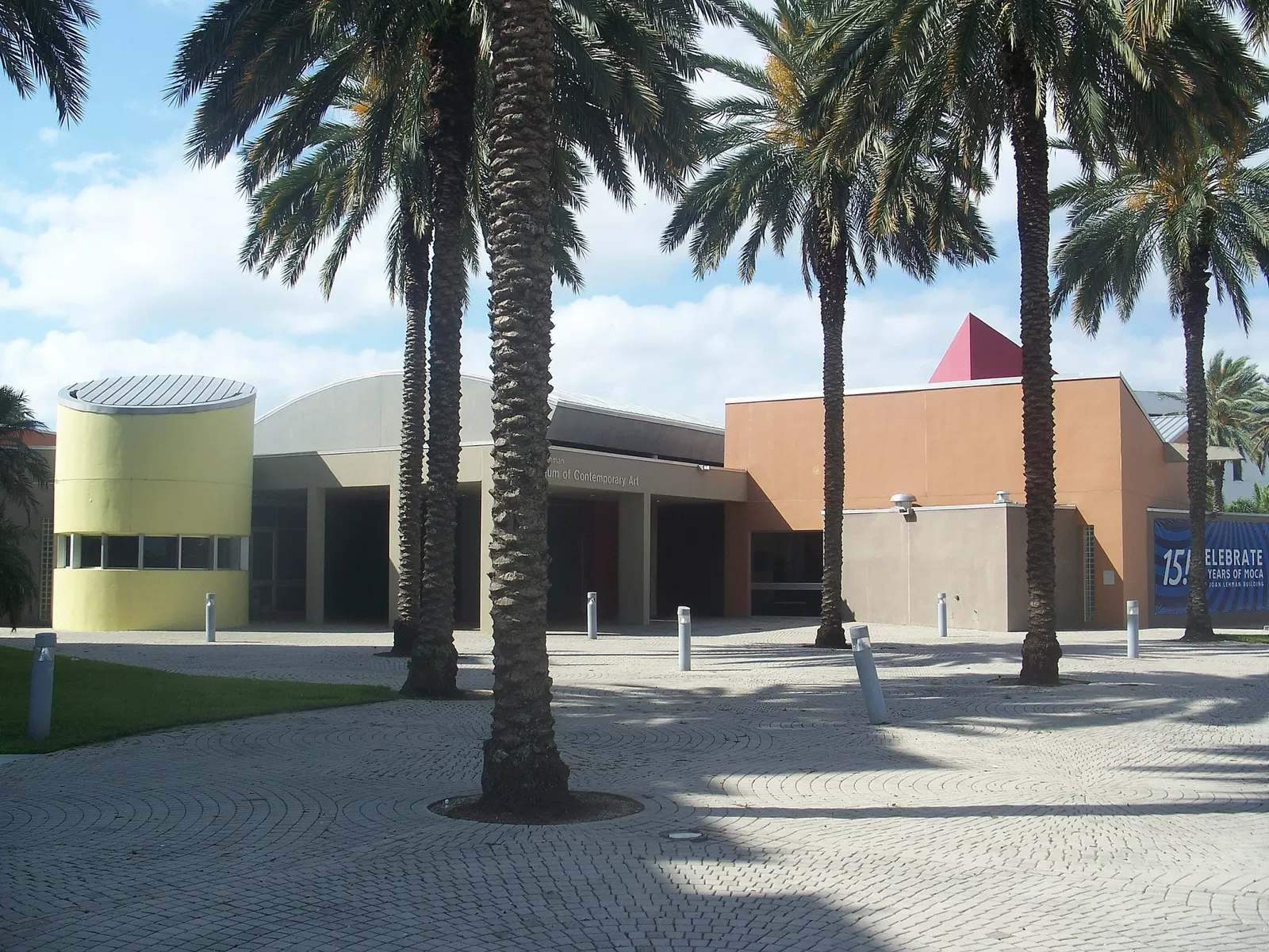 Museum of Contemporary Art (North Miami) - Visitor Information & Reviews