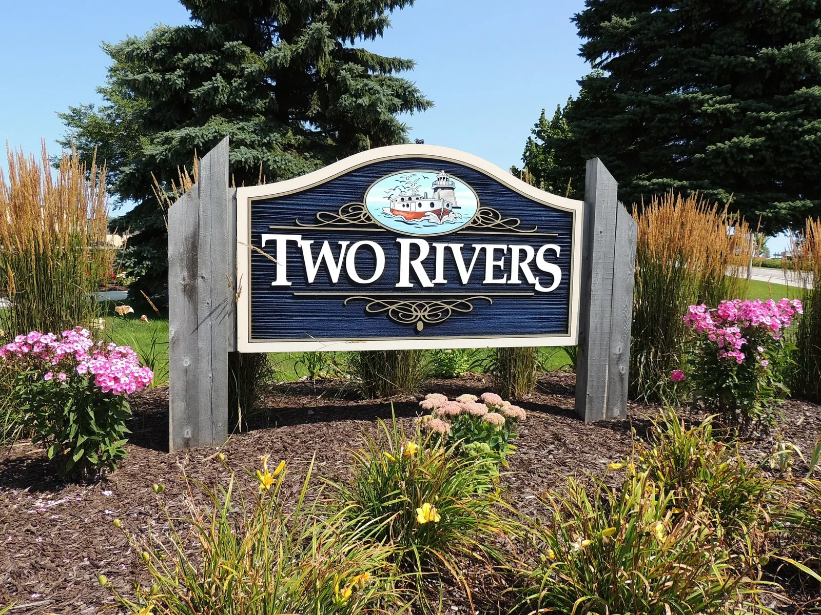 Two Rivers: Discover all 8+ Museums, Exhibitions & Discounts