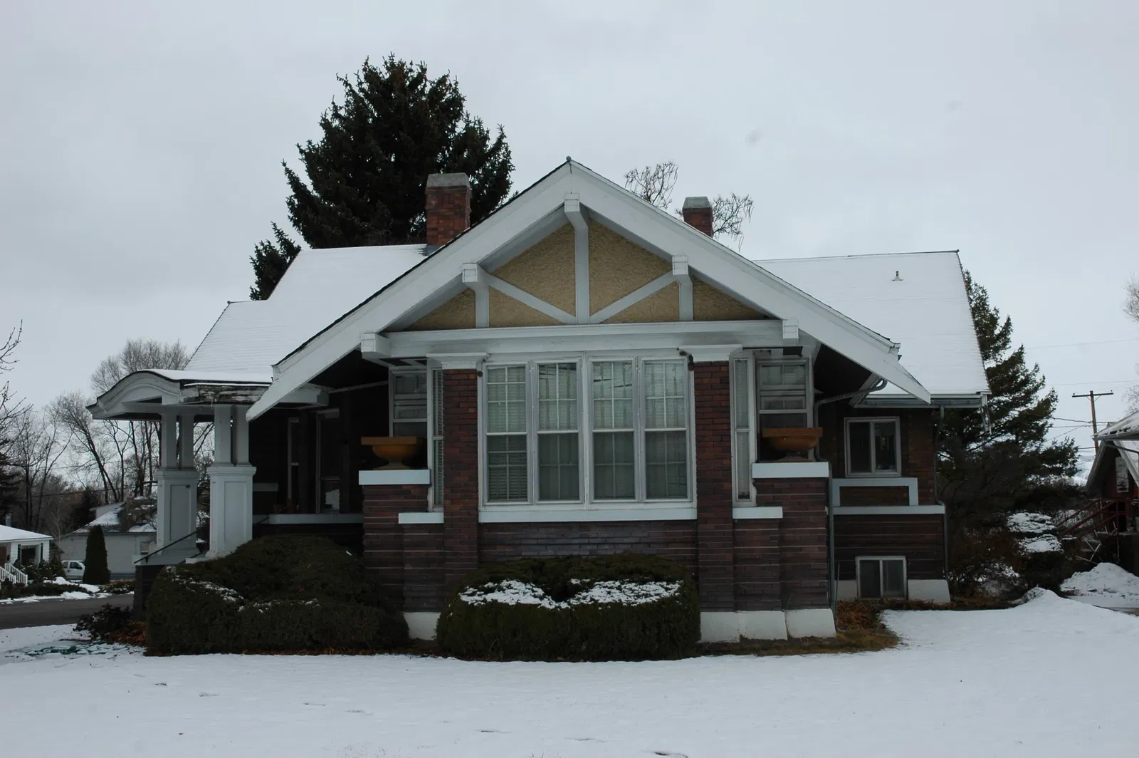 Malad City: Discover all 1+ Museums, Exhibitions & Discounts