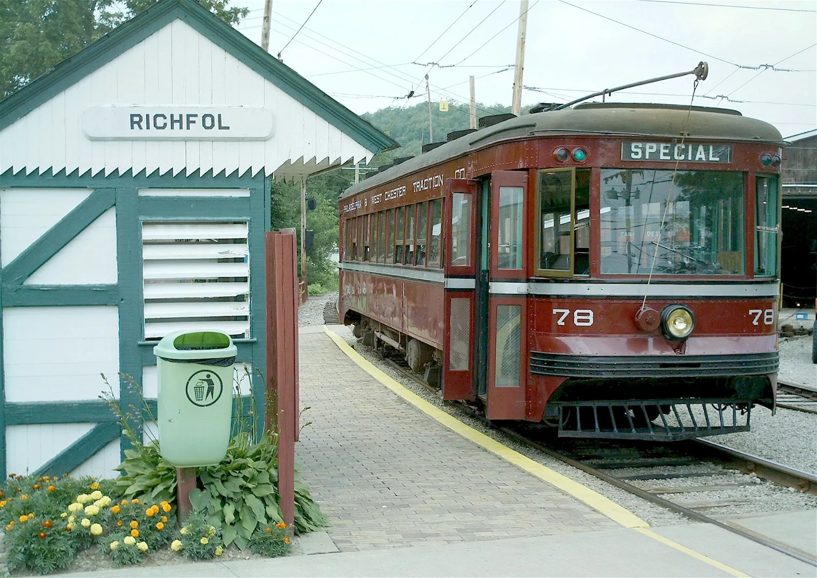 Tickets, Prices & Discounts - Pennsylvania Trolley Museum (Chartiers)