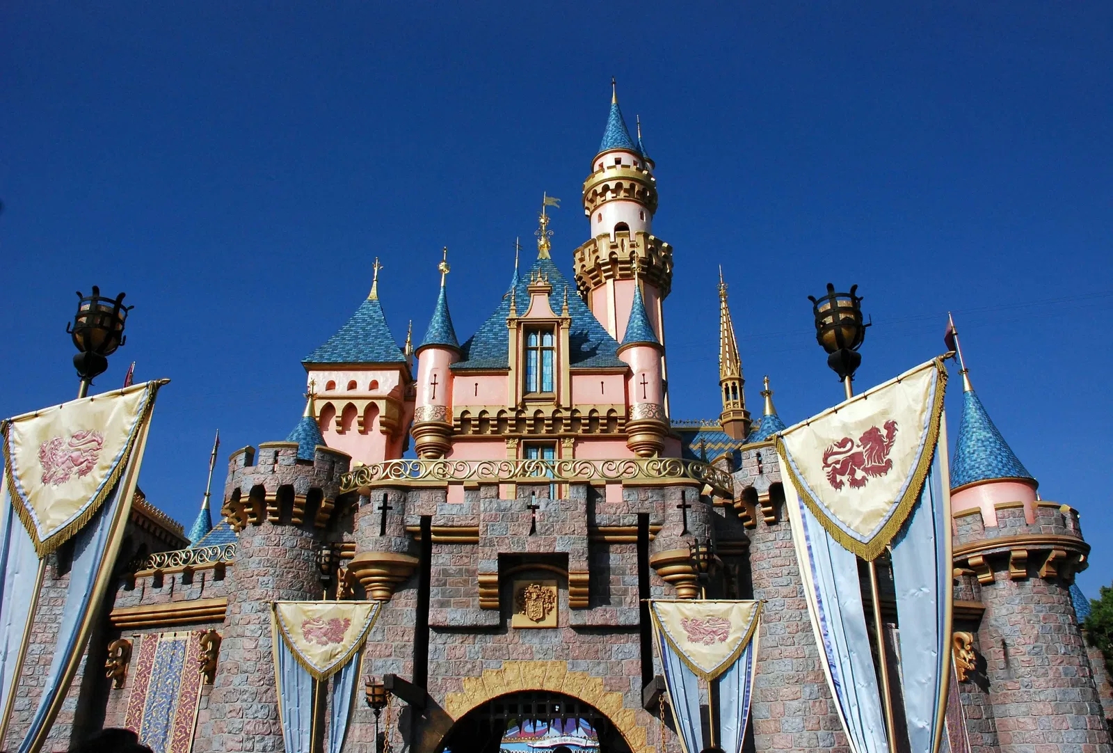 Anaheim: Discover all 15+ Museums, Exhibitions & Discounts