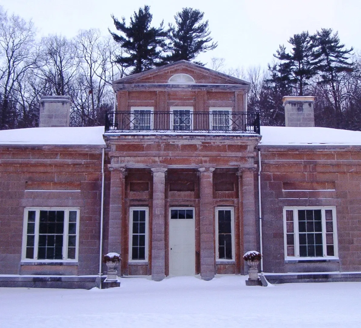Hyde Hall (Springfield) - Visitor Information & Reviews