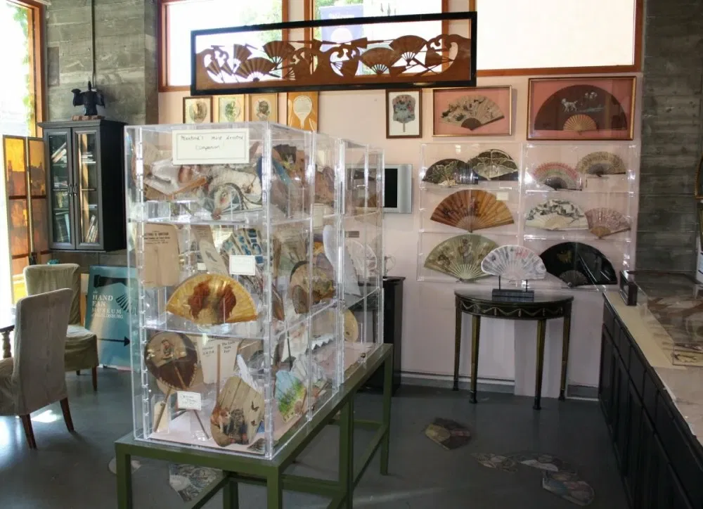 The Hand Fan Museum (Healdsburg) - Visitor Information & Reviews
