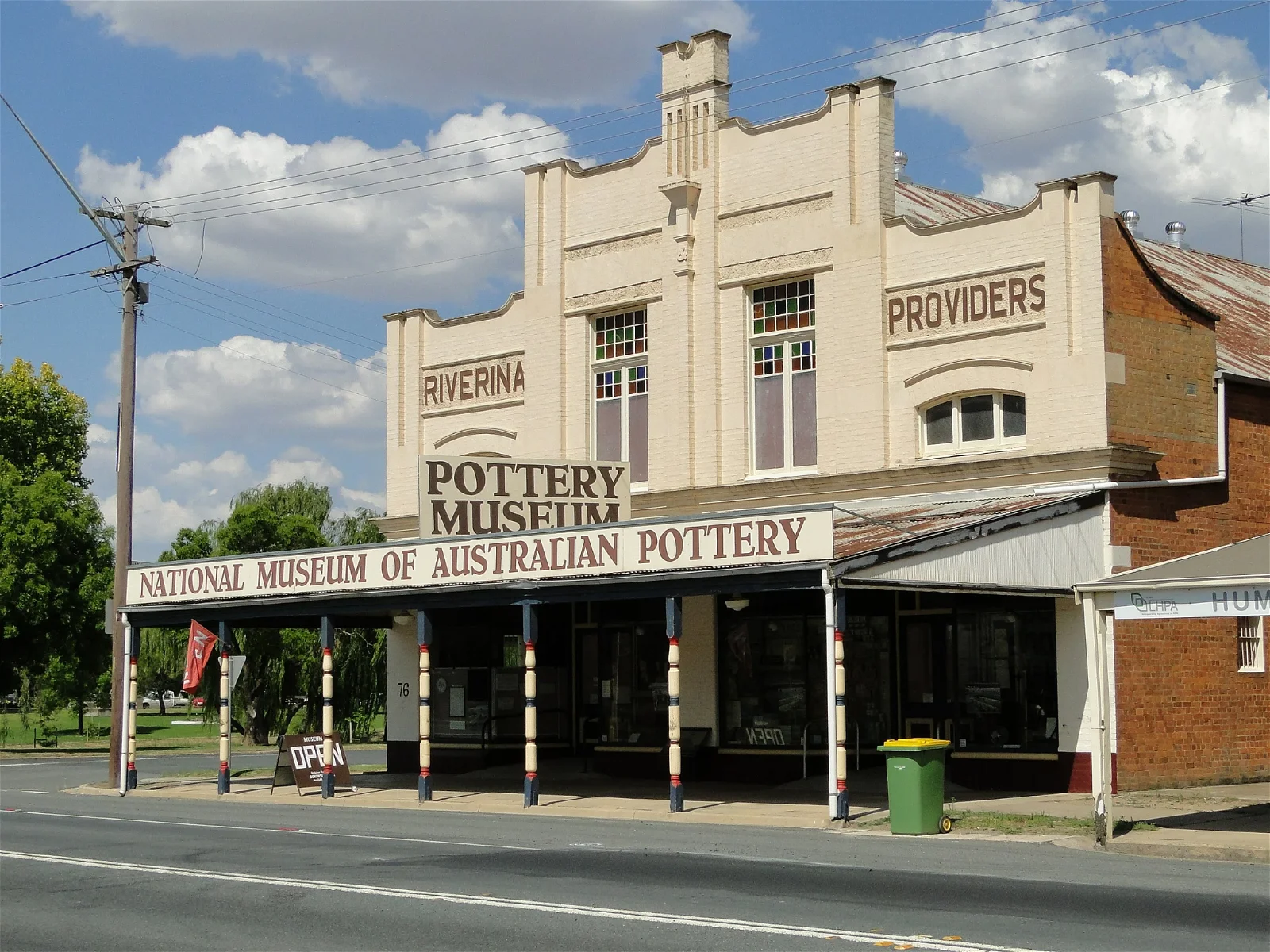 National Museum of Australian Pottery (Holbrook) - Visitor Information ...