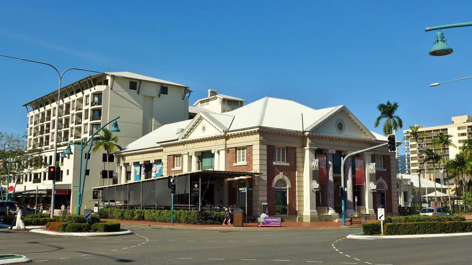 Cairns Art Gallery (Cairns City) - Visitor Information & Reviews