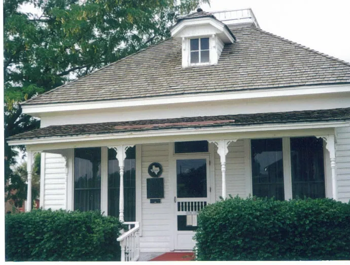 Carson County Square House Museum (Panhandle) - Visitor Information ...