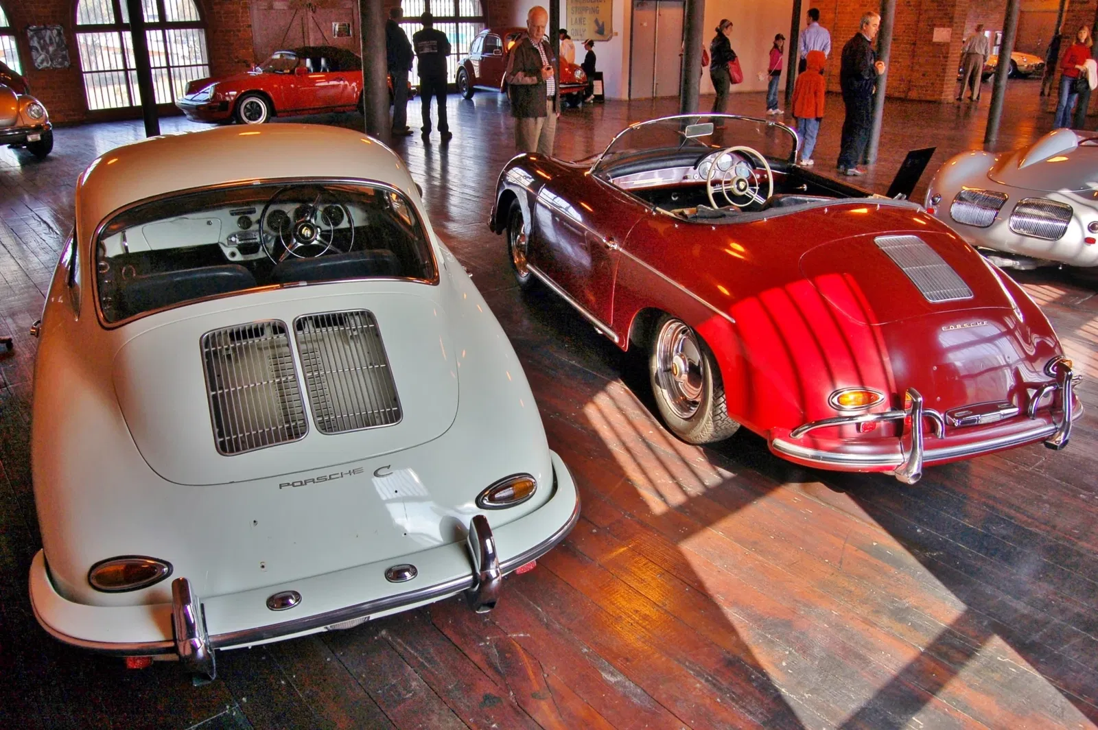 Fox Classic Car Collection (Melbourne) - Visitor Information & Reviews