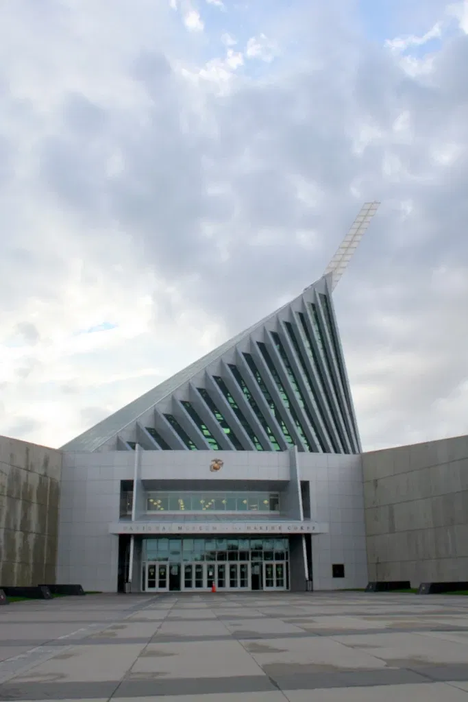 National Museum of the Marine Corps (Triangle) - Visitor Information ...
