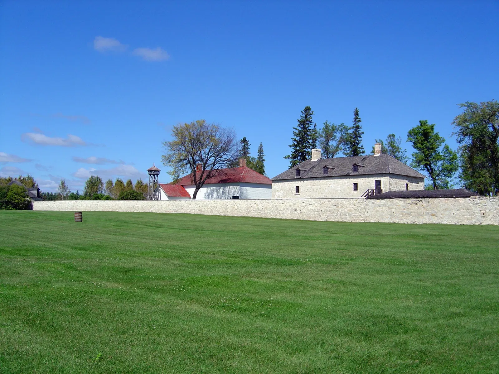 Opening Hours - Lower Fort Garry National Historic Site (St. Andrews)