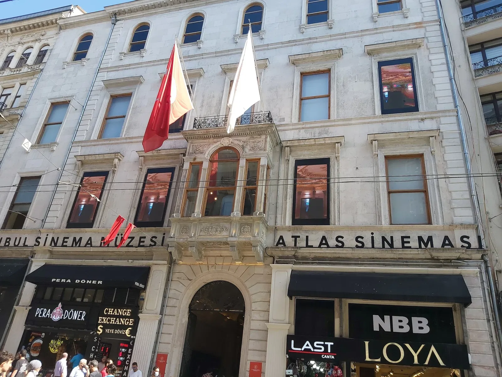 İstanbul Sinema Müzesi (Beyoğlu Station, Tünel Line) - Visitor ...