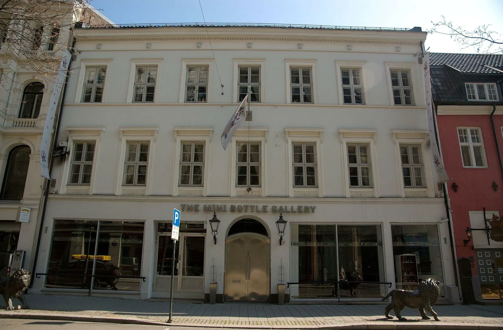 Mini Bottle Gallery Oslo (Oslo) - Visitor Information & Reviews