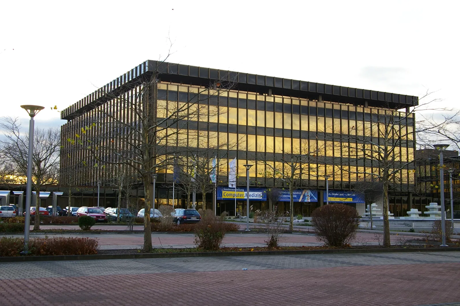Heinz Nixdorf MuseumsForum (Paderborn) - Bezoekersinformatie & Recensies