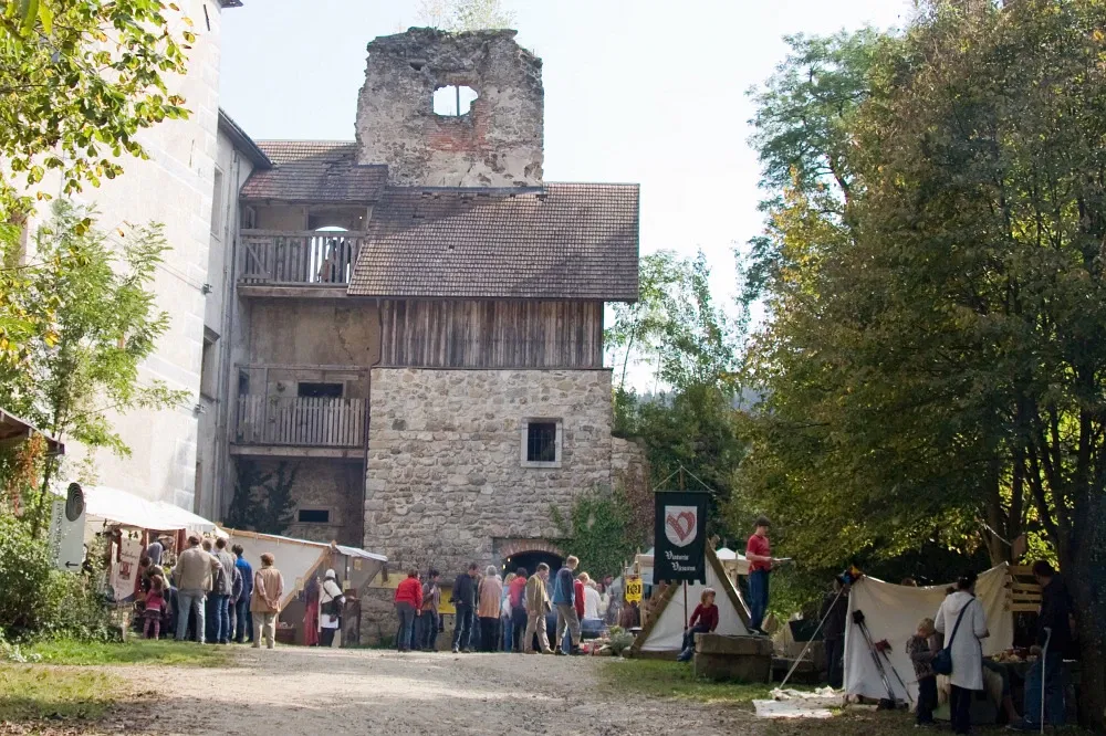 Upper Austrian Castle Museum Reichenstein (Tragwein) - Visitor ...