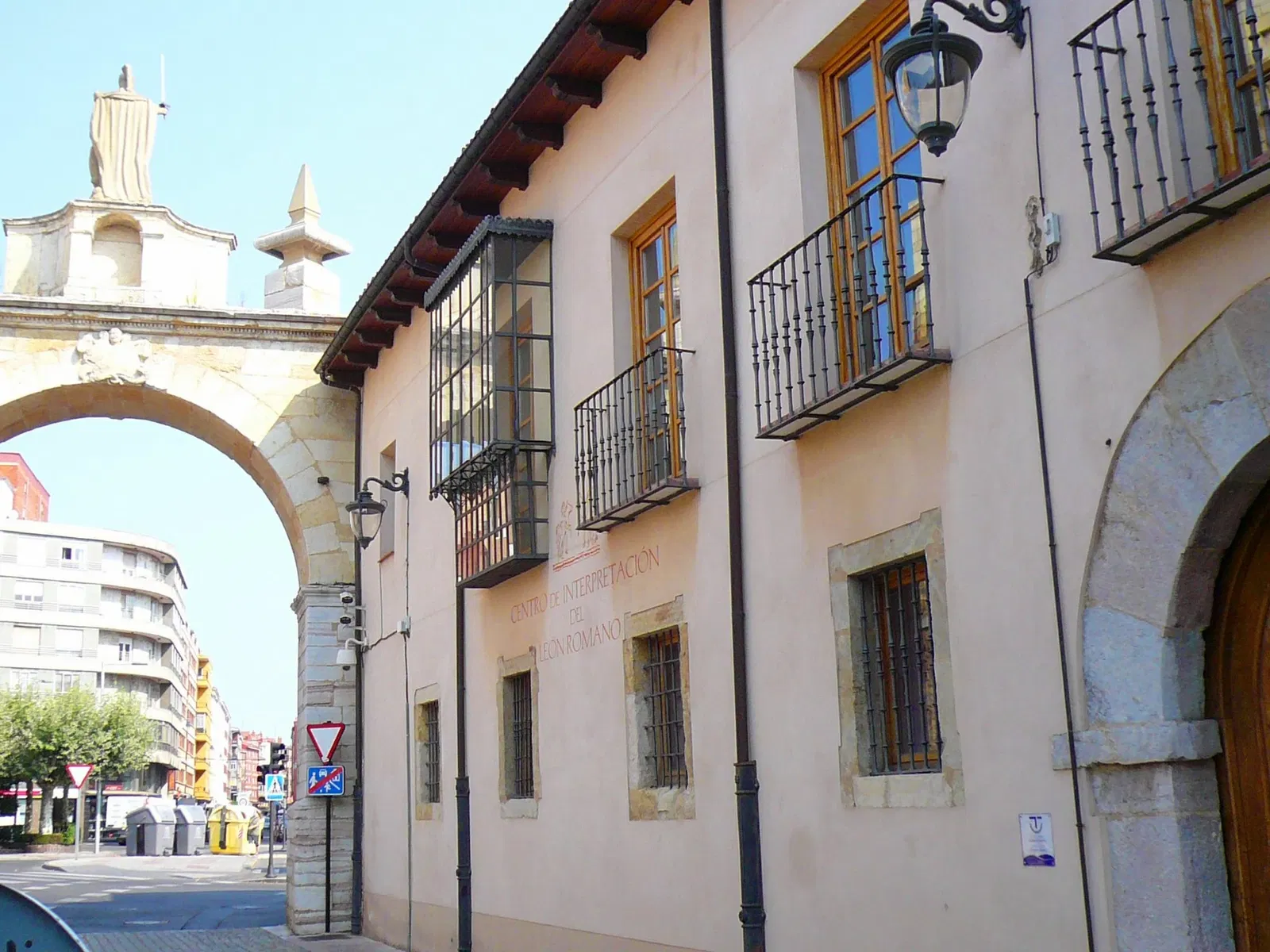 Interpretation Center of the León Roman (León) - Visitor Information ...