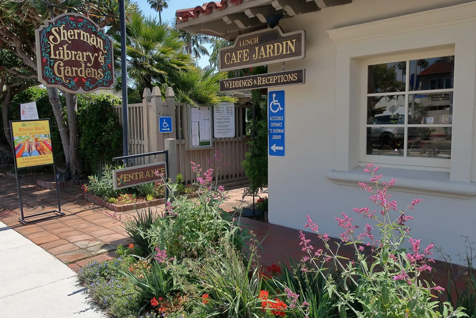 Sherman Library and Gardens (Corona Del Mar) - Visitor Information ...