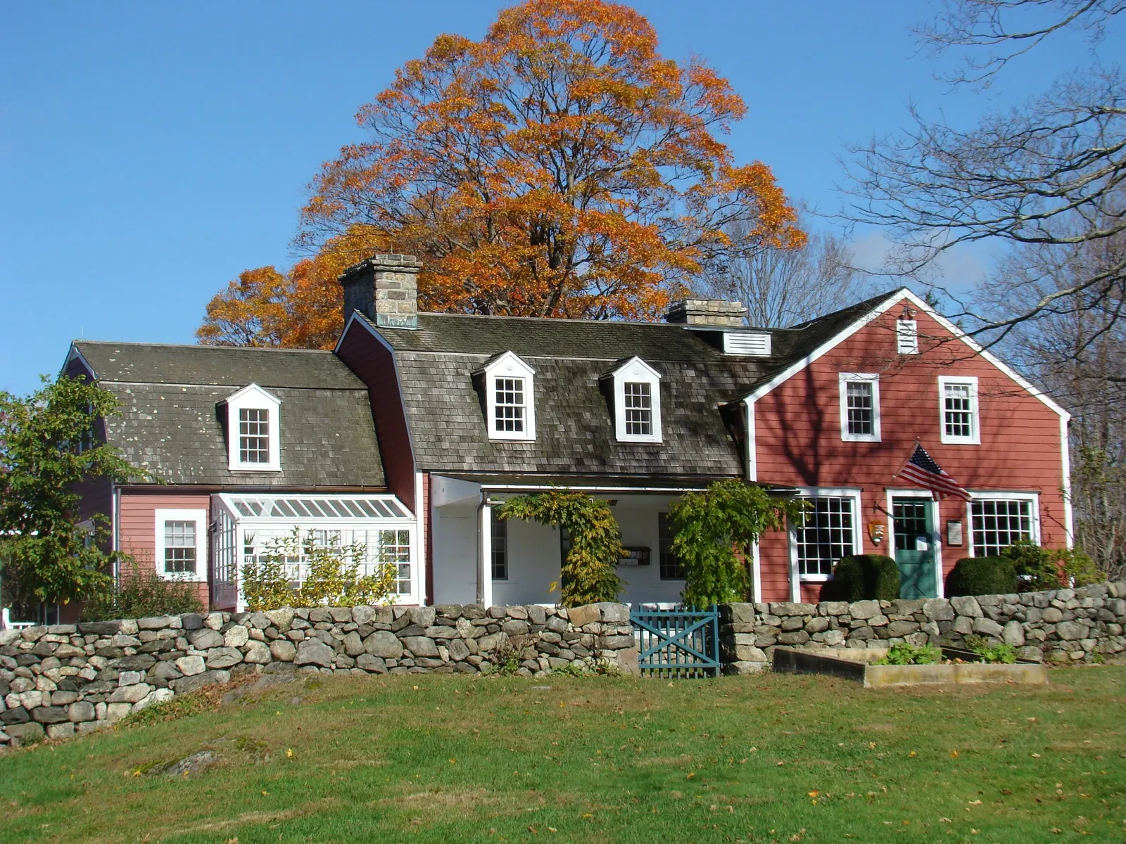 Burlingham House Visitor Center - Weir Farm National Historical Park ...