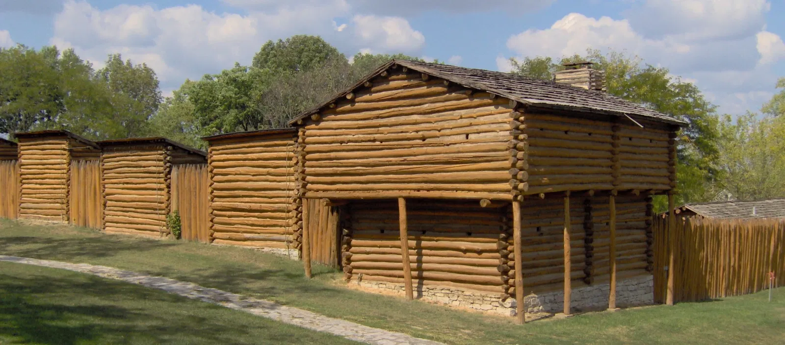 Old Fort Harrod State Park (Harrodsburg) - Bezoekersinformatie & Recensies