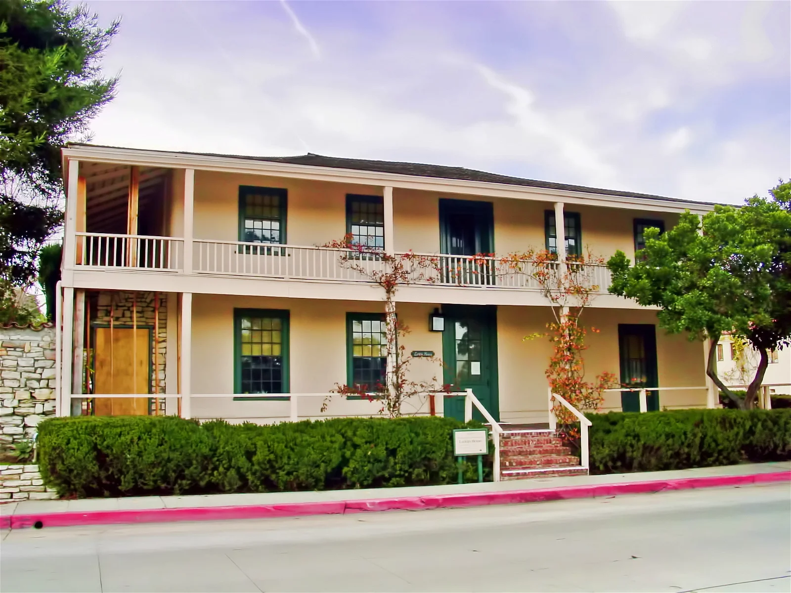 Larkin House (Monterey) - Visitor Information & Reviews