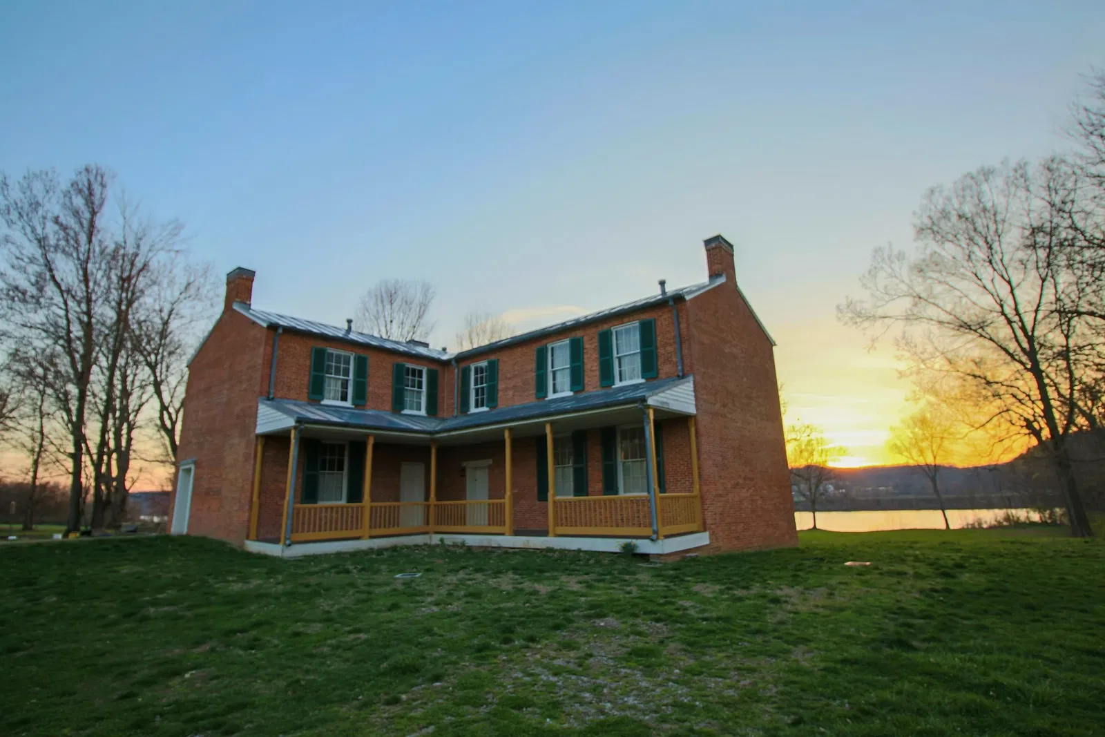 Riverside - the Farnsley-Moremen Landing (Louisville) - Visitor ...