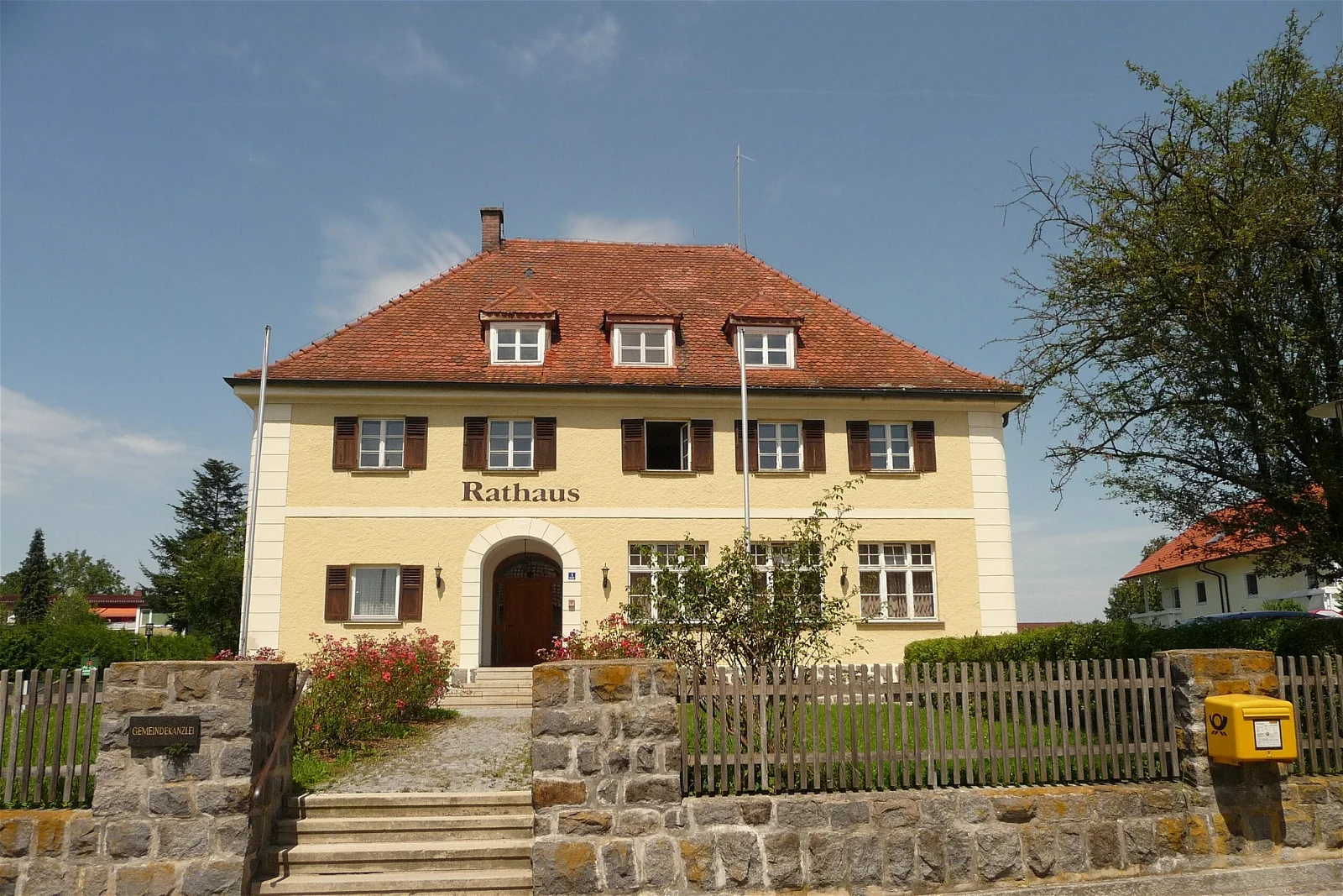 Neuhaus: Discover all 20+ Museums, Exhibitions & Discounts