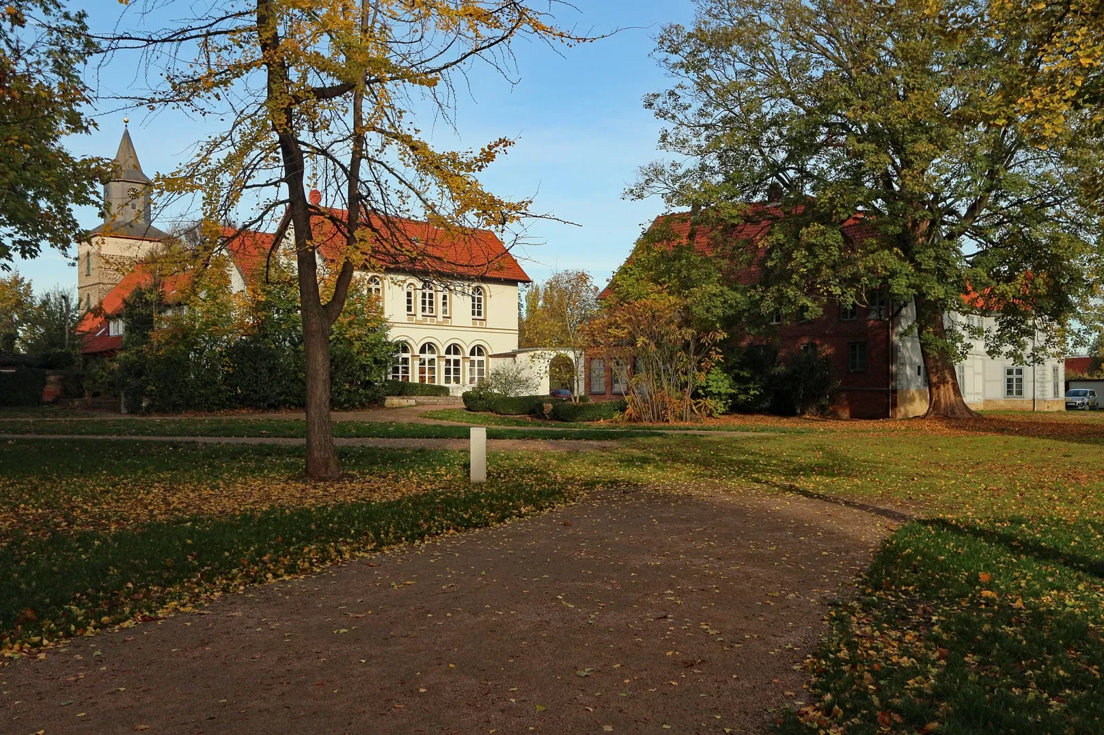Heimatmuseum Grafschaft Hoya (Hoya) - Visitor Information & Reviews