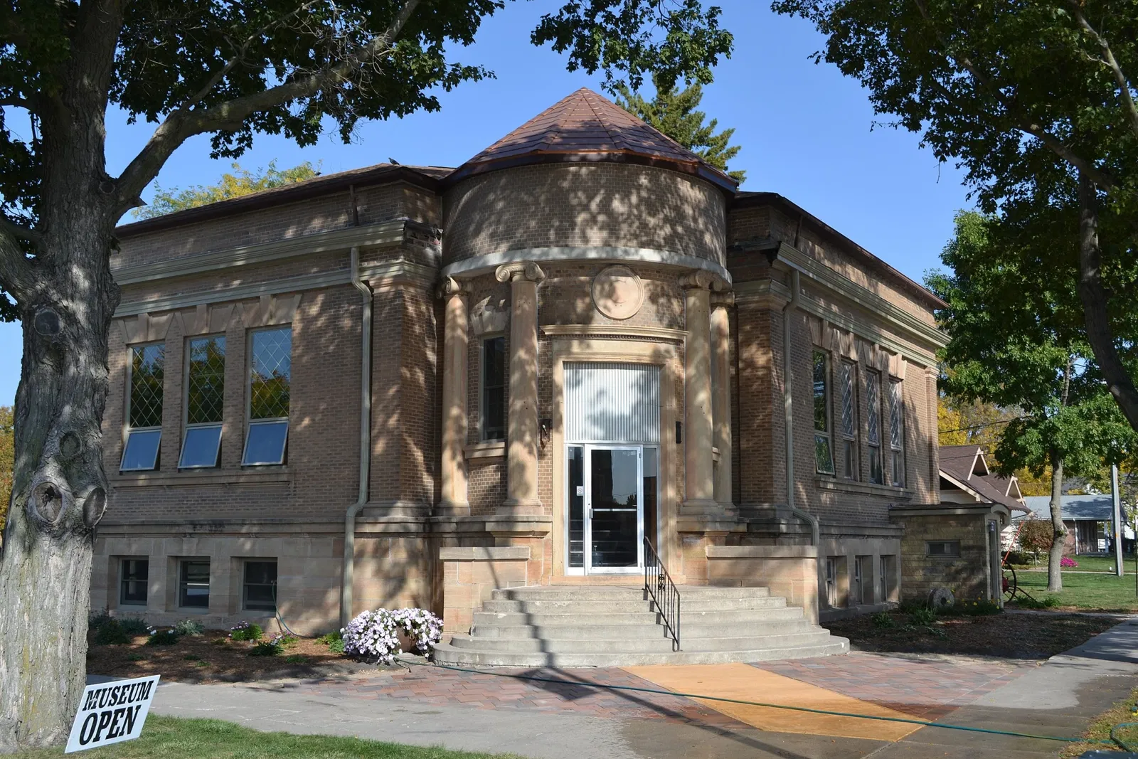 Eagle Grove Memorial Library (Eagle Grove) - Visitor Information & Reviews