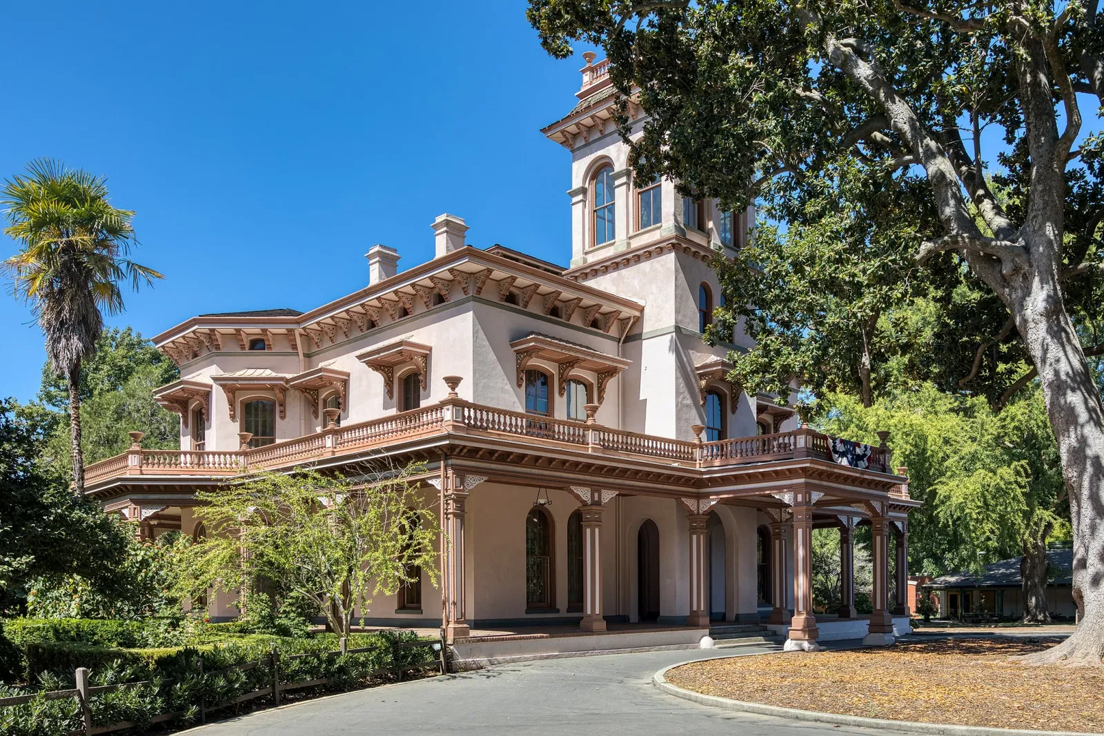 Bidwell Mansion State Historic Park (Chico) - Visitor Information & Reviews