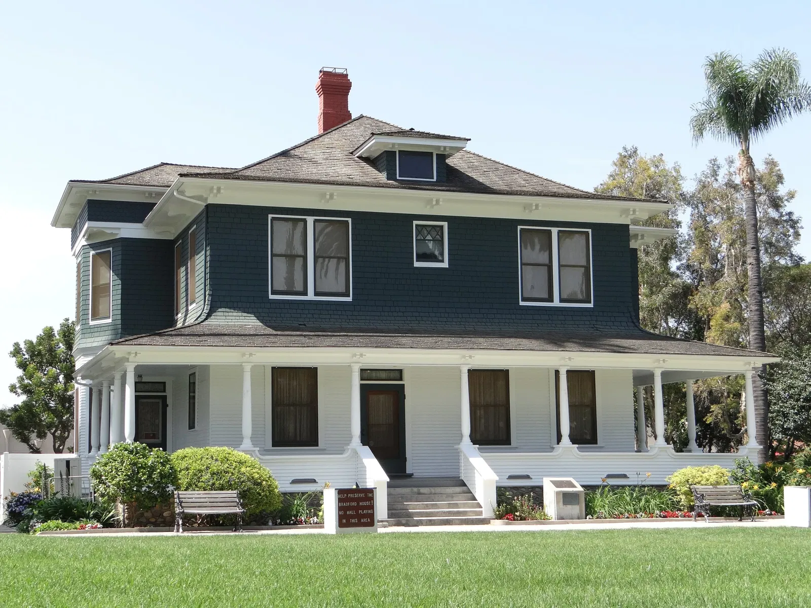 The Bradford House (Placentia) - Visitor Information & Reviews