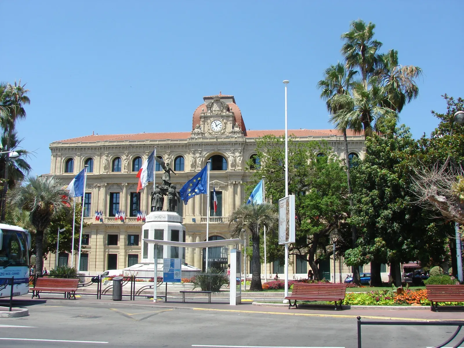 Cannes: Discover all 6+ Museums, Exhibitions & Discounts