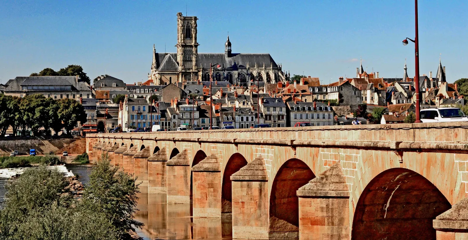 Nevers: Discover all 3+ Museums, Exhibitions & Discounts