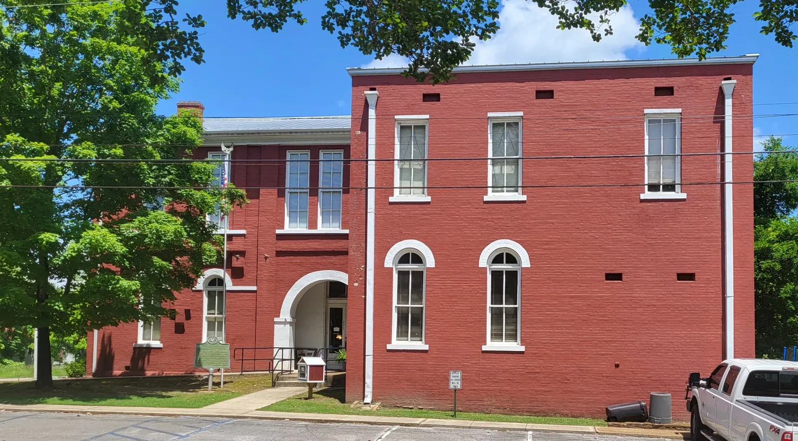 The Old Courthouse Museum (Iuka) - Visitor Information & Reviews