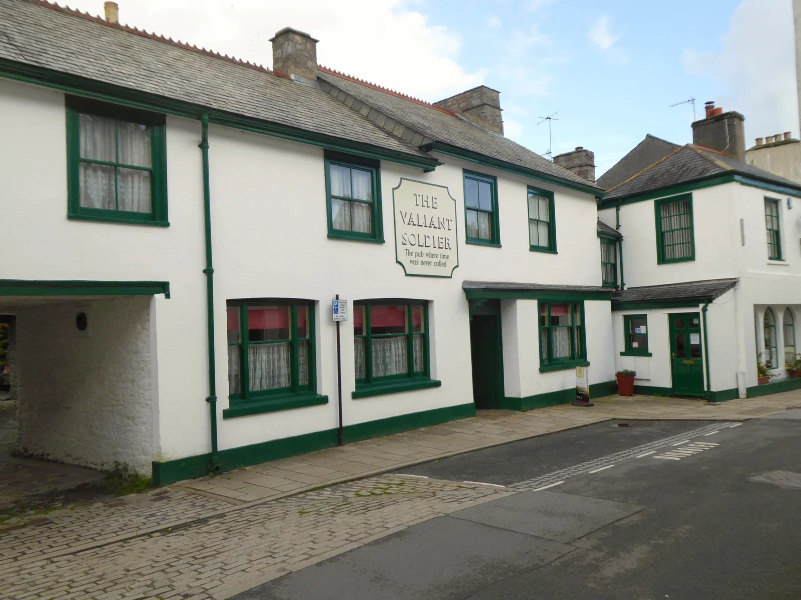The Valiant Soldier (Buckfastleigh) - Visitor Information & Reviews