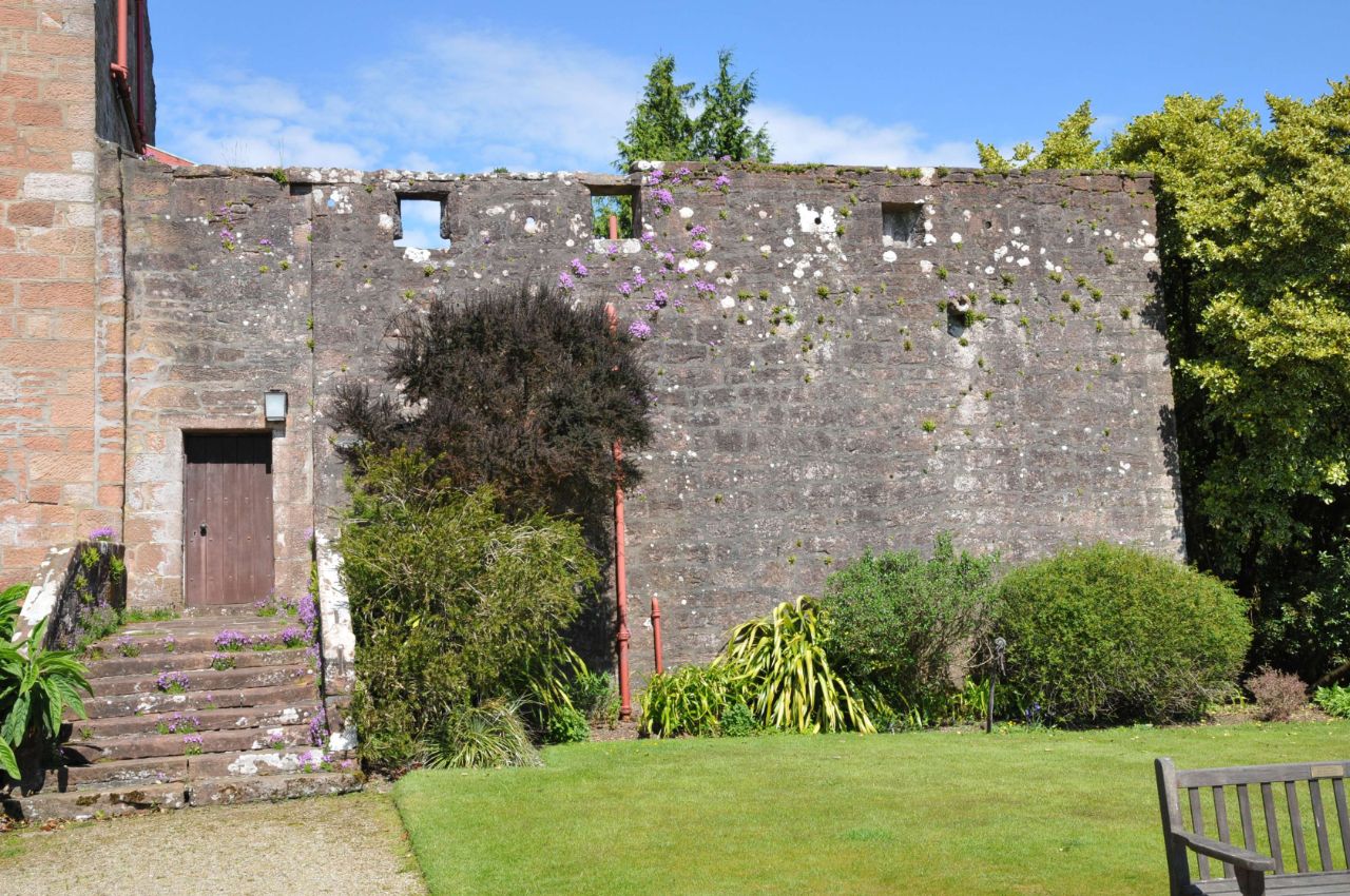 Brodick Castle Brodick Visitor Information And Reviews