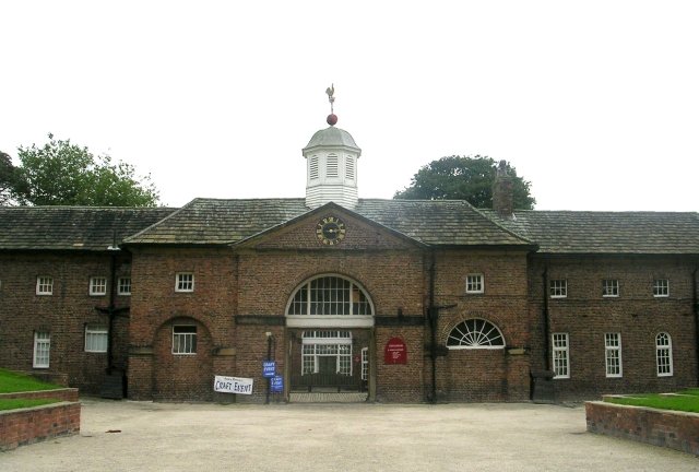 Temple Newsam House (Leeds) - Visitor Information & Reviews